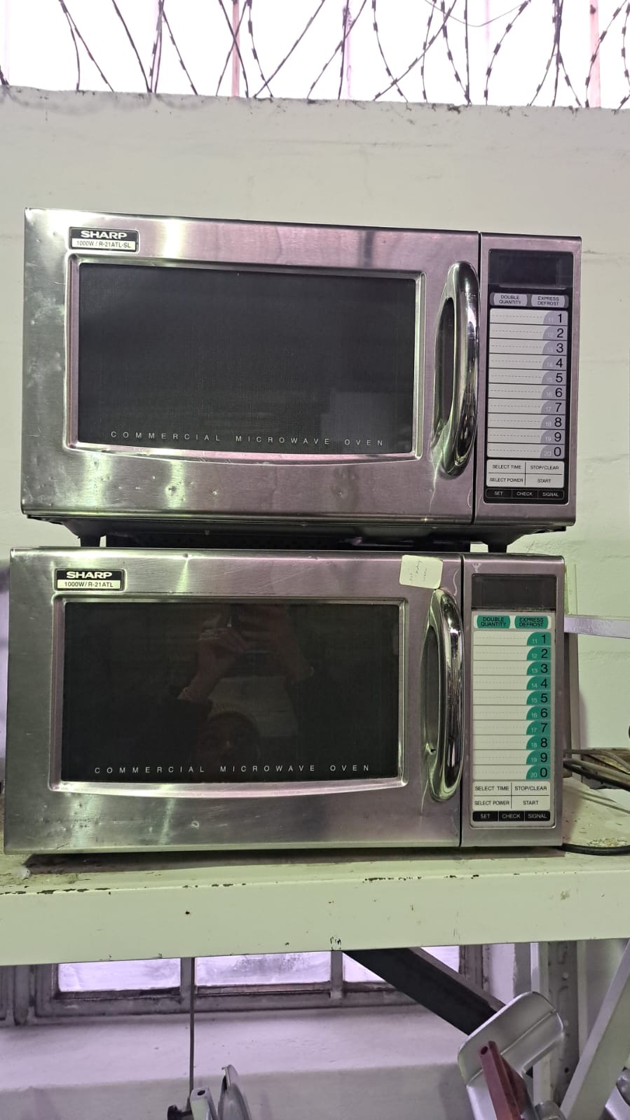 Commercial Microwaves – Suhaim Co
